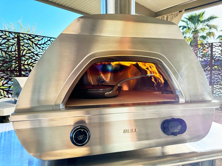 Steak Perfection: How to Grill a Steakhouse Quality Steak in Your Bull ...